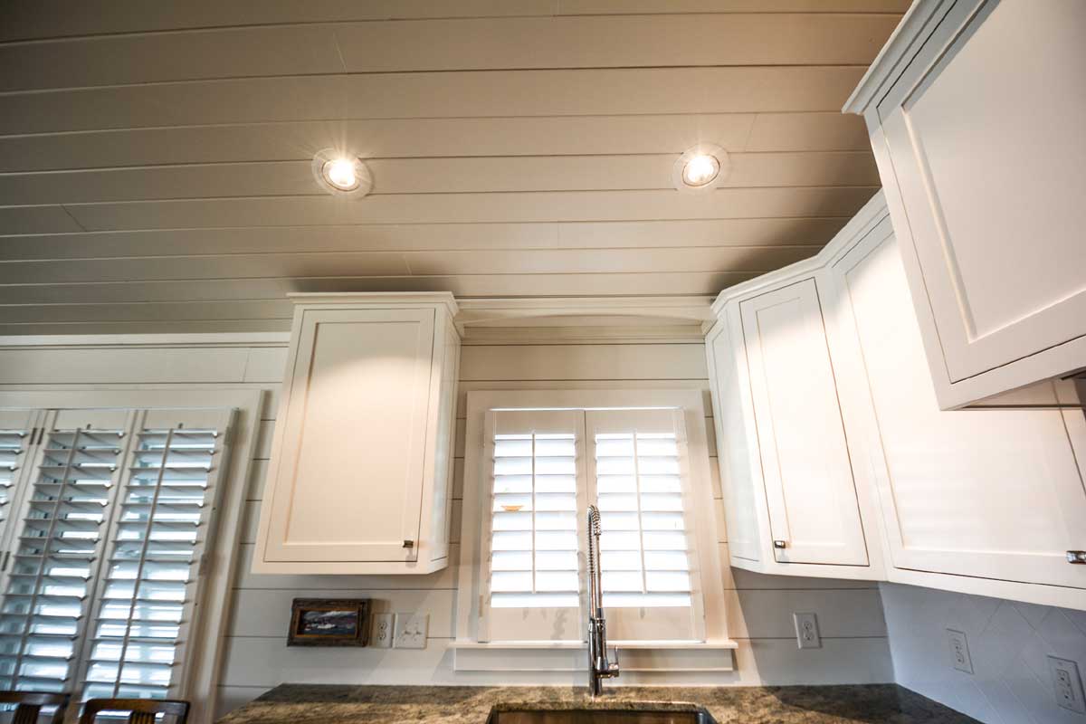 Inset, Shaker with a Dove White finish and custom valance - Simmons ...